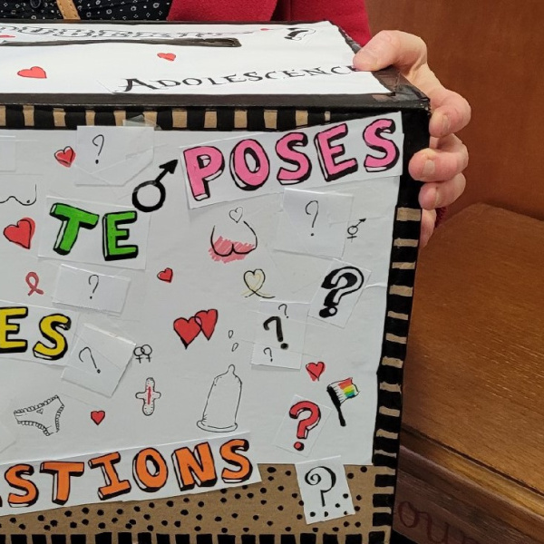 Boîte à questions en toute discrétion - Collège Camille Vallaux